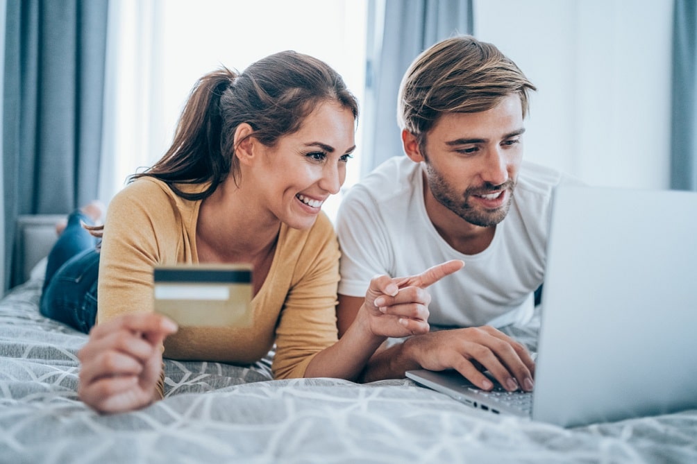 Günstig Urlaub buchen: 5 Spartipps für deine Planung